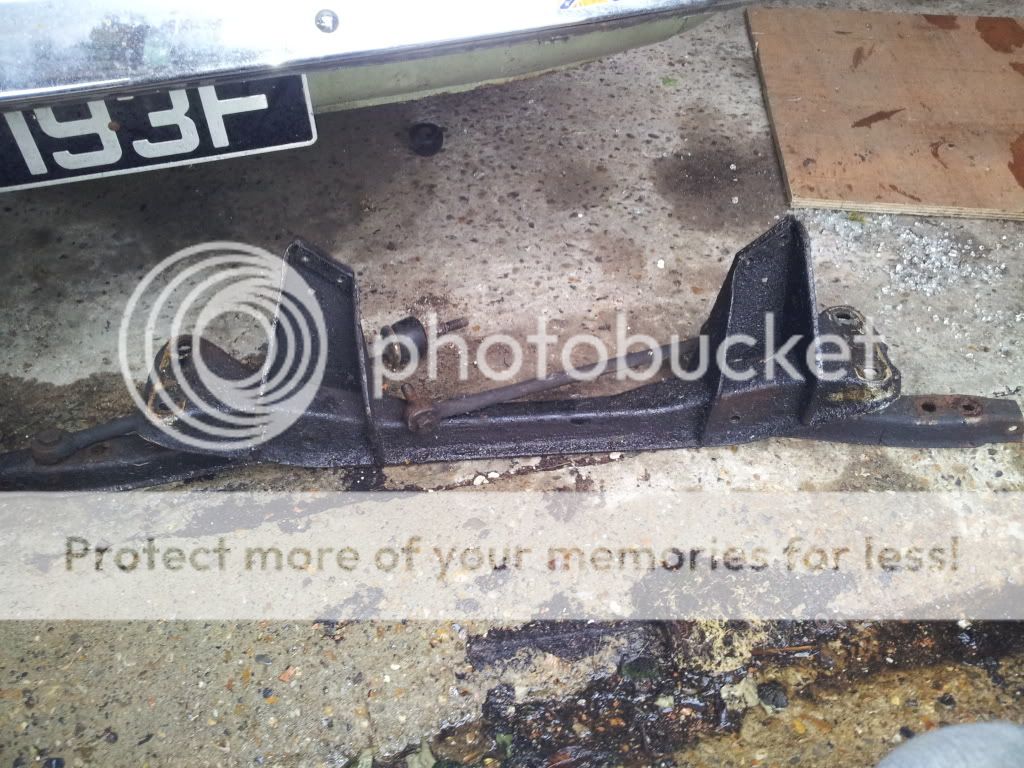 Mercedes, Jeep and Rootes bits - More Bits Added | Retro Rides