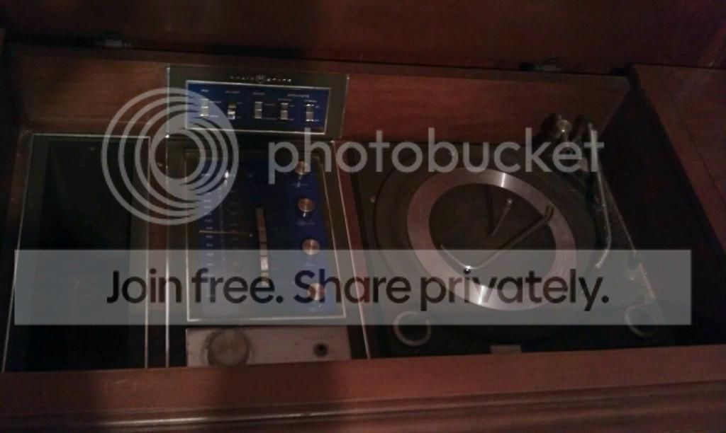 Need some info on a Motorola record player please - Antique Radio Forums